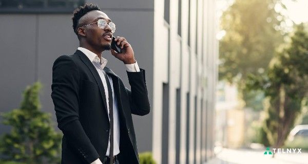 Fixed VoIP - Ultimate guide for businesses [2024]